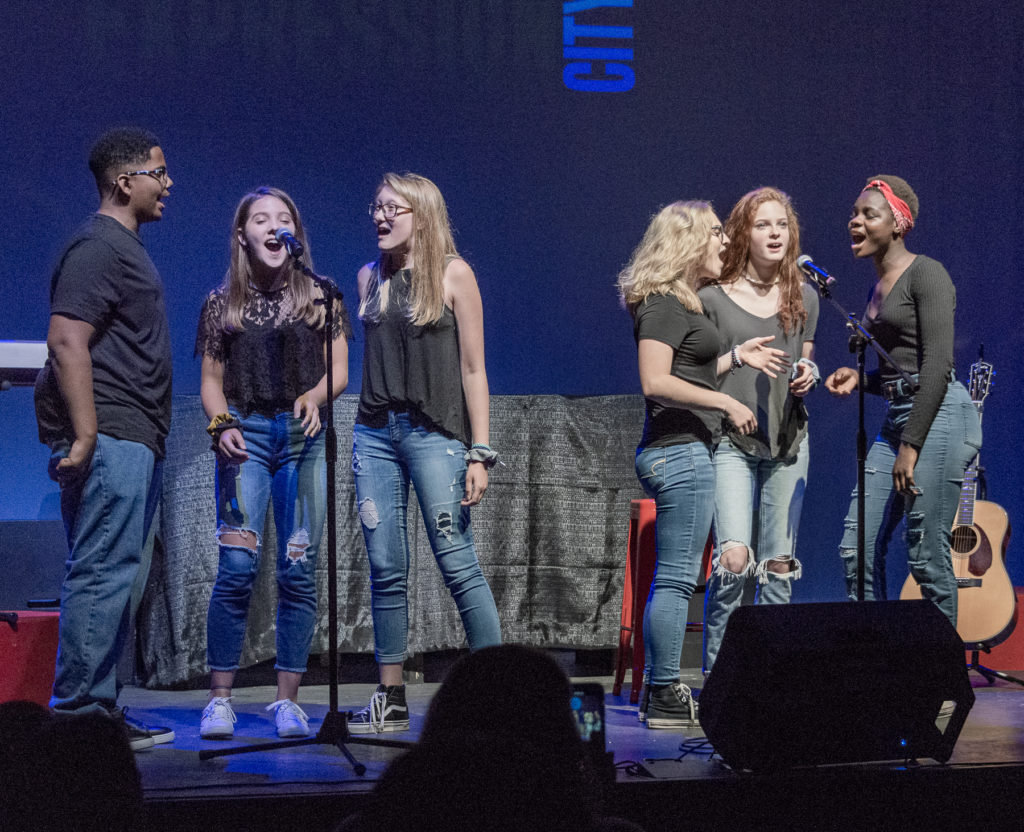 6 Ways Private Voice Lessons Benefit More Than Your Singing